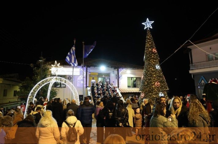 Άναψαν τα Χριστούγεννα σε Δρυμό και Πεντάλοφο: Ξεκίνησαν οι εκδηλώσεις ...